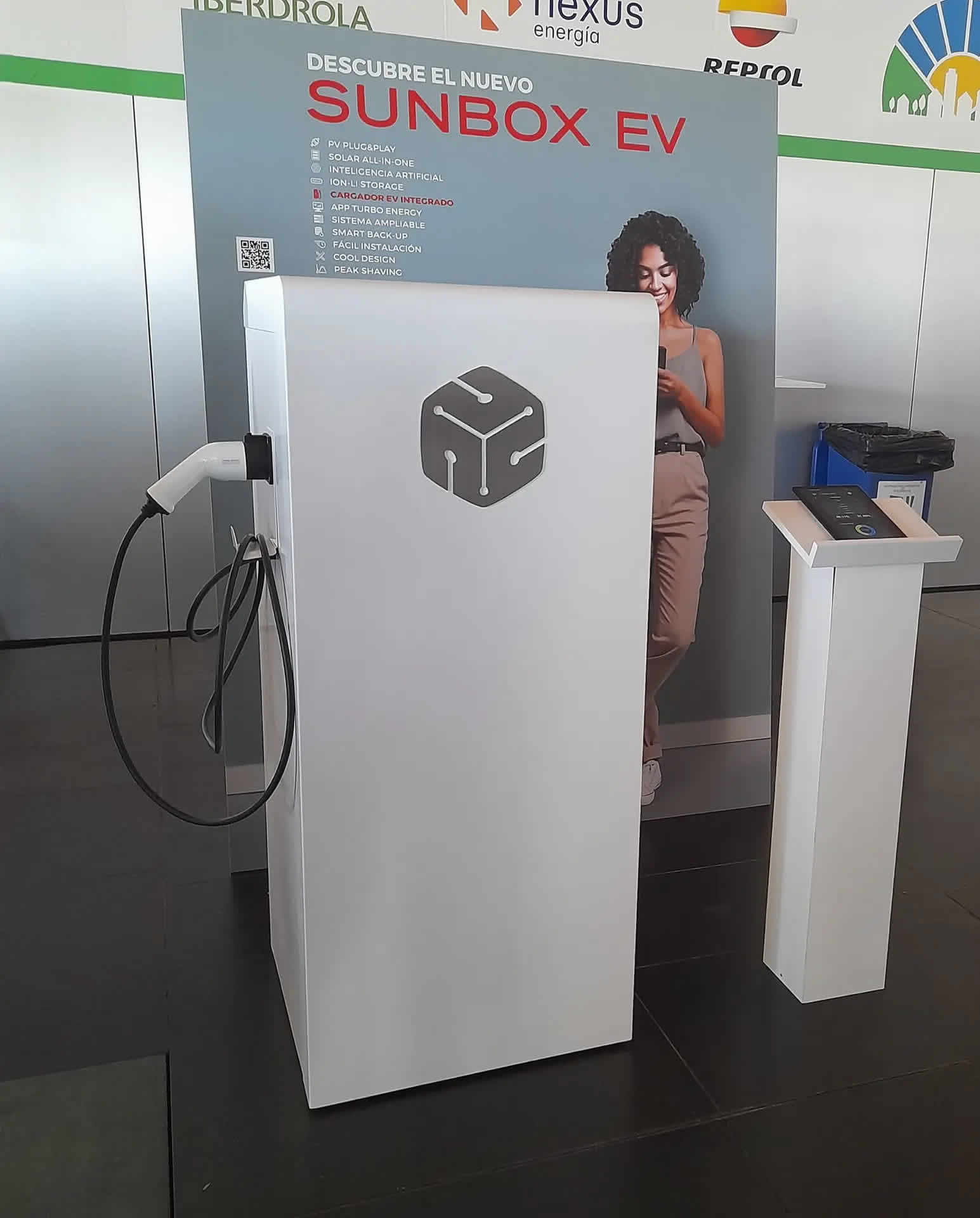 SUNBOX EV